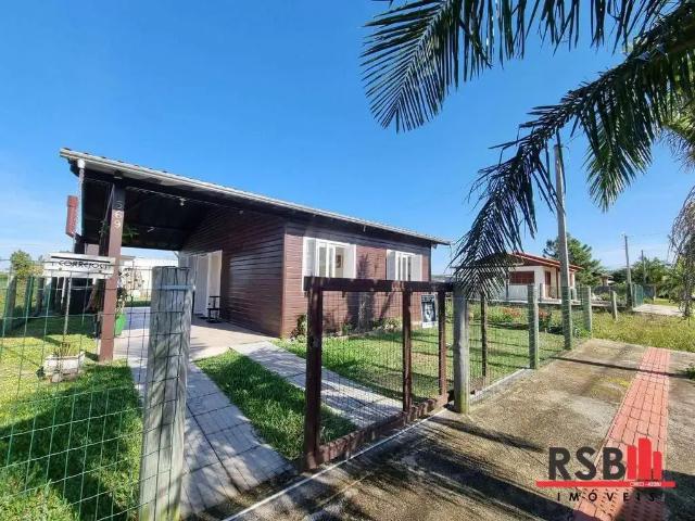 Casa / Sobrado para Venda em Passo de Torres/SC Rota do Sol 3 Quartos