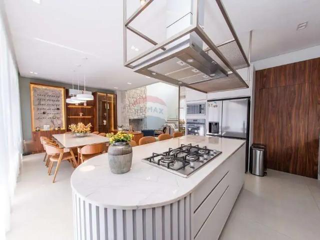 Casa / Sobrado para Venda em Passo Fundo/RS Centro 3 Quartos