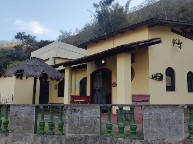 Casa / Sobrado para Venda em Paty do Alferes/RJ Mantiquira 3 Quartos