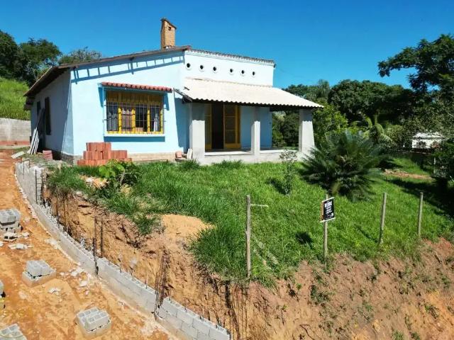 Casa / Sobrado para Venda em Paty do Alferes/RJ Pedras Ruivas 5 Quartos