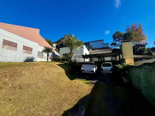 Casa / Sobrado para Venda em Pato Branco/PR Menino Deus 4 Quartos