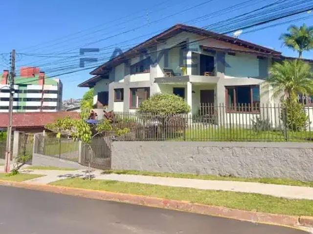 Casa / Sobrado para Venda em Pato Branco/PR Menino Deus 5 Quartos