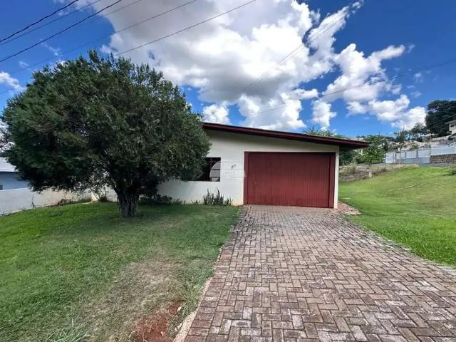 Casa / Sobrado para Venda em Pato Branco/PR Aeroporto 3 Quartos