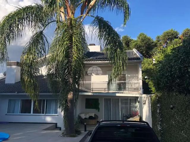 Casa / Sobrado para Venda em Pato Branco/PR Centro 3 Quartos