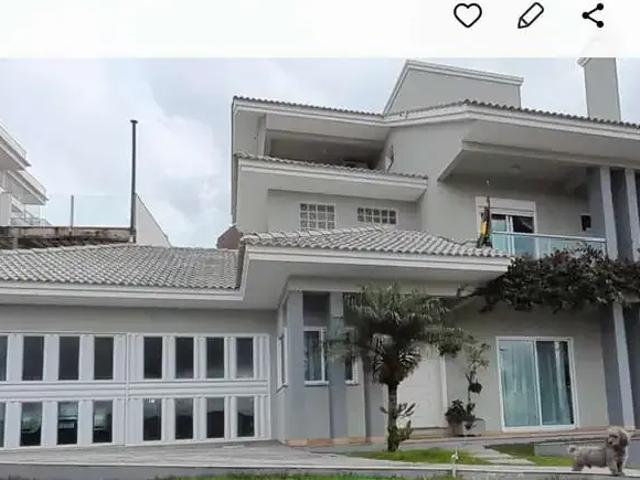 Casa / Sobrado para Venda em Pato Branco/PR Centro 3 Quartos