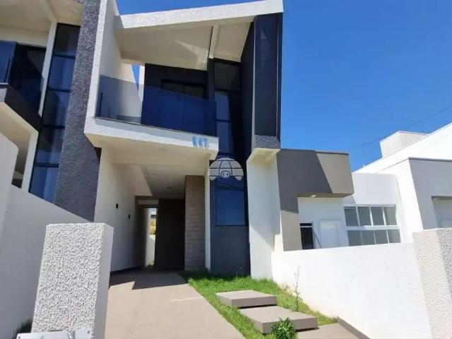 Casa / Sobrado para Venda em Pato Branco/PR Fraron 2 Quartos