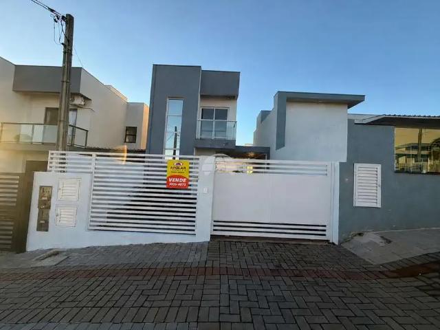 Casa / Sobrado para Venda em Pato Branco/PR Fraron 2 Quartos