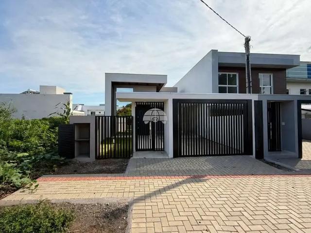 Casa / Sobrado para Venda em Pato Branco/PR Fraron 3 Quartos