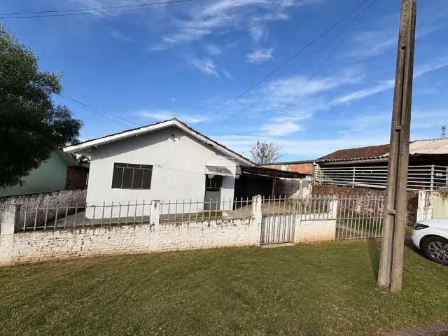 Casa / Sobrado para Venda em Pato Branco/PR Gralha Azul 2 Quartos