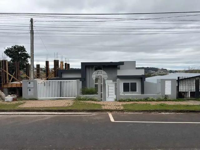 Casa / Sobrado para Venda em Pato Branco/PR Jardim Primavera 3 Quartos