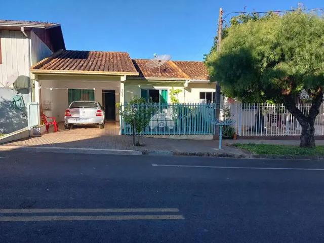 Casa / Sobrado para Venda em Pato Branco/PR La Salle 2 Quartos