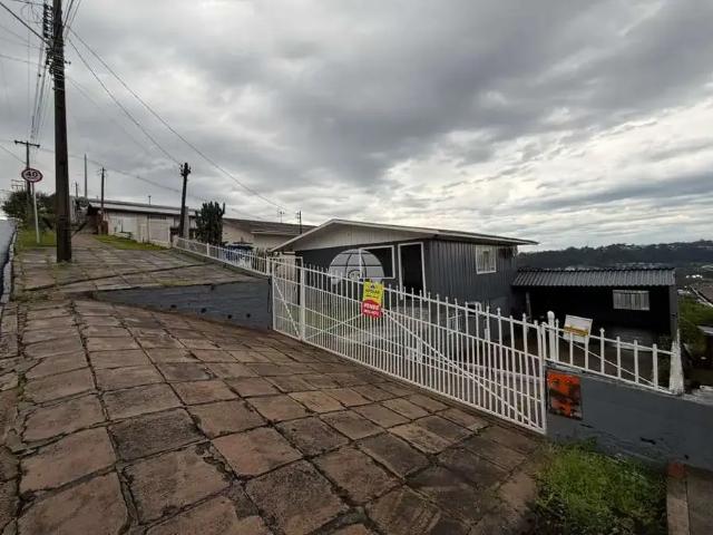 Casa / Sobrado para Venda em Pato Branco/PR São Vicente 5 Quartos
