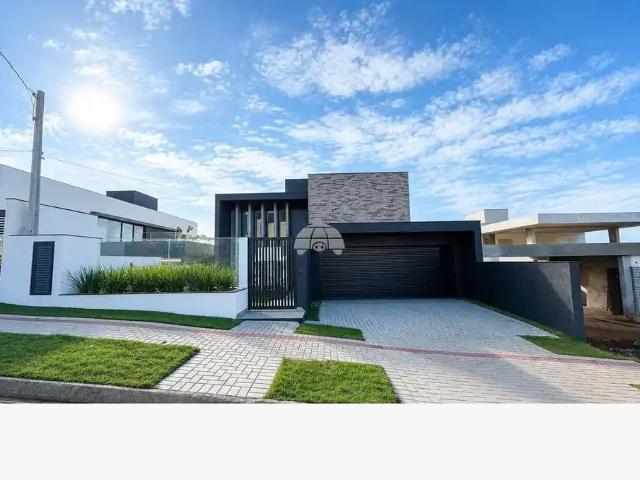 Casa / Sobrado para Venda em Pato Branco/PR São Francisco 4 Quartos