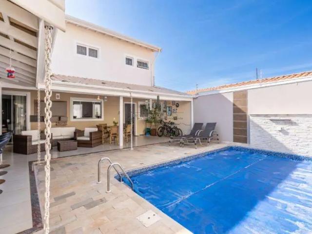 Casa / Sobrado para Venda em Paulínia/SP Jardim America 4 Quartos
