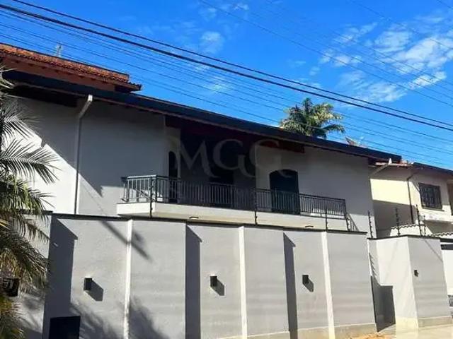 Casa / Sobrado para Venda em Paulínia/SP Jardim de Itapoan 4 Quartos