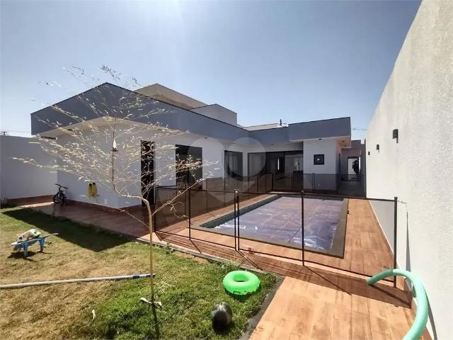 Casa / Sobrado para Venda em Paulínia/SP Parque Bom Retiro 3 Quartos