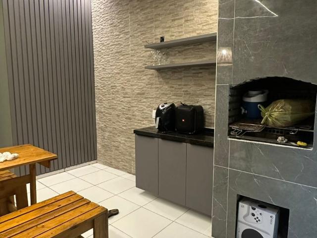 Casa / Sobrado para Venda em Maranguape/CE Centro 2 Quartos