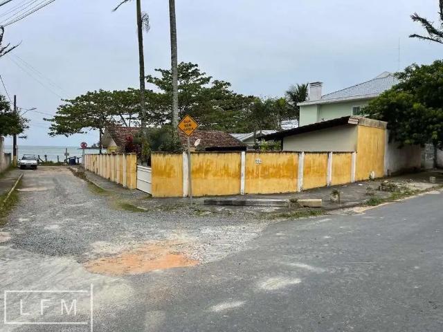 Casa / Sobrado para Venda em Penha/SC Armação 2 Quartos