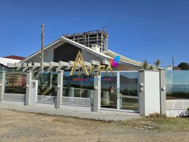 Casa / Sobrado para Venda em Penha/SC Centro 4 Quartos