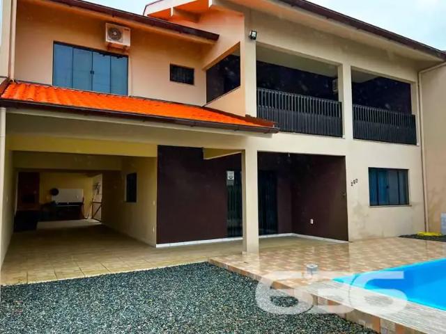 Casa / Sobrado para Venda em Penha/SC Centro 4 Quartos