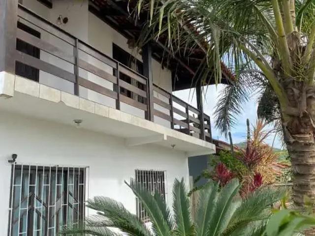 Casa / Sobrado para Venda em Penha/SC Centro 4 Quartos
