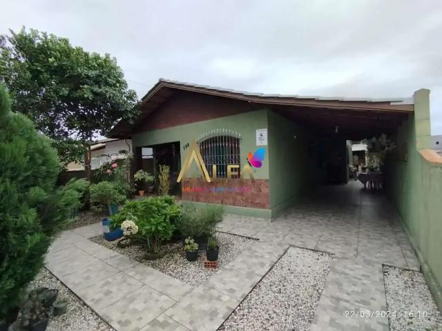 Casa / Sobrado para Venda em Penha/SC Centro 4 Quartos