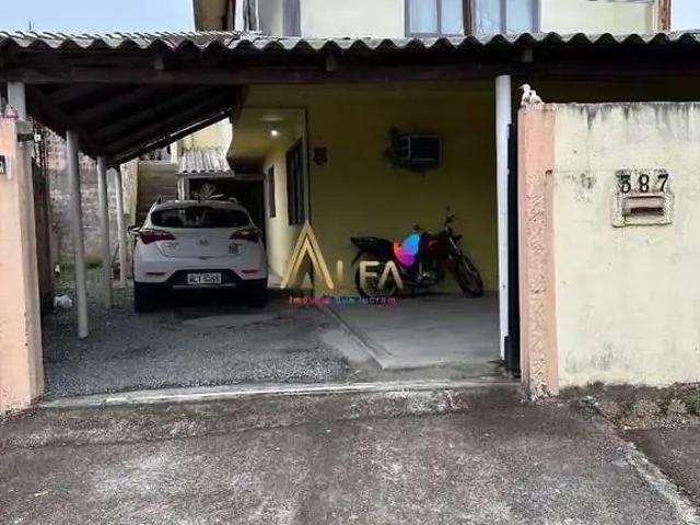 Casa / Sobrado para Venda em Penha/SC Centro 5 Quartos