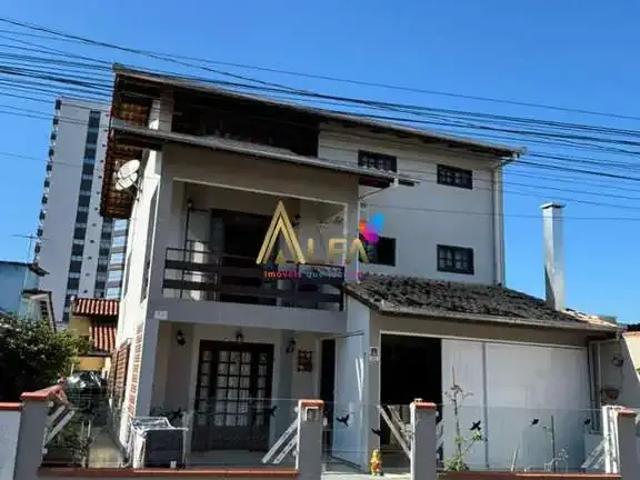 Casa / Sobrado para Venda em Penha/SC Centro 5 Quartos