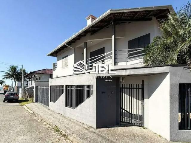 Casa / Sobrado para Venda em Penha/SC Centro 5 Quartos