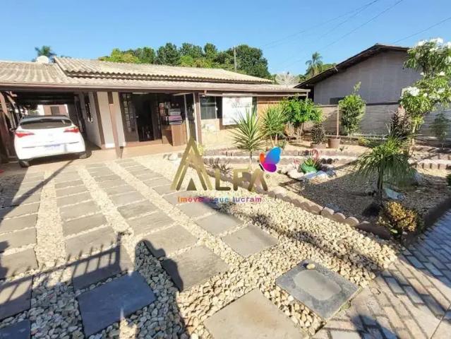 Casa / Sobrado para Venda em Penha/SC Centro 5 Quartos