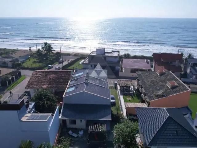 Casa / Sobrado para Venda em Penha/SC Centro 8 Quartos