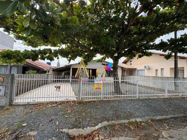 Casa / Sobrado para Venda em Penha/SC Centro 2 Quartos