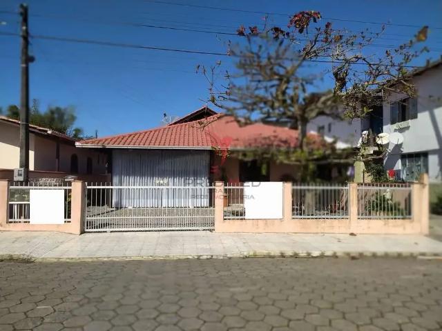Casa / Sobrado para Venda em Penha/SC Centro 3 Quartos