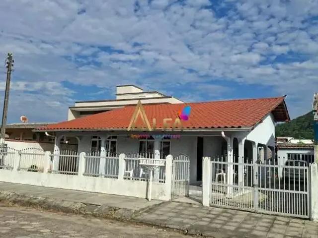 Casa / Sobrado para Venda em Penha/SC Gravatá 4 Quartos