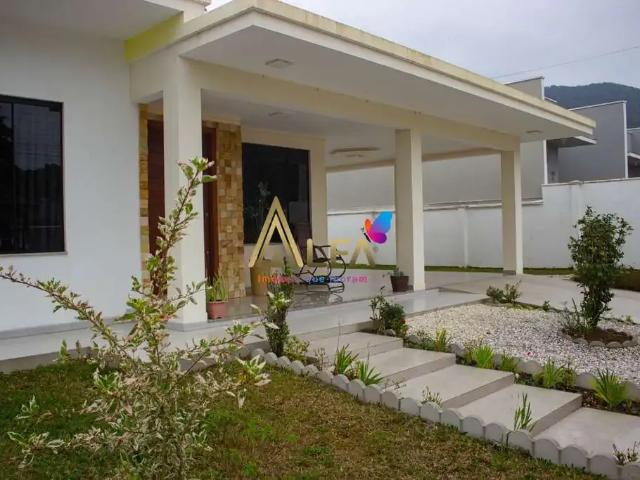 Casa / Sobrado para Venda em Penha/SC Gravatá 6 Quartos