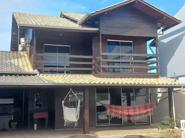 Casa / Sobrado para Venda em Penha/SC Praia Alegre 3 Quartos