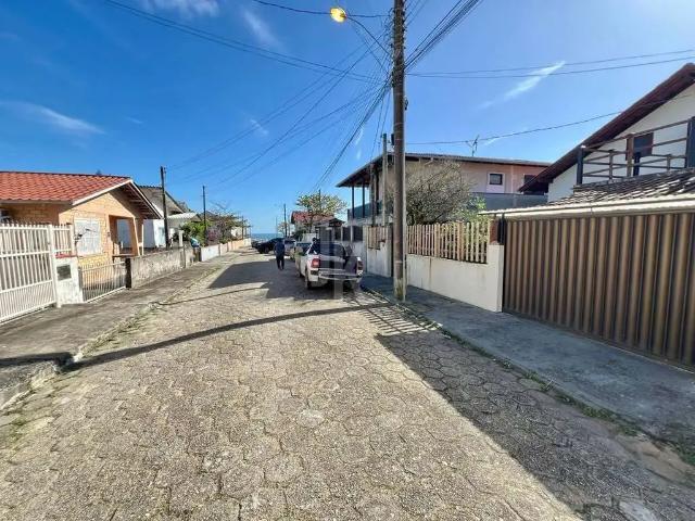Casa / Sobrado para Venda em Penha/SC Praia de Armação do Itapocorói 3 Quartos
