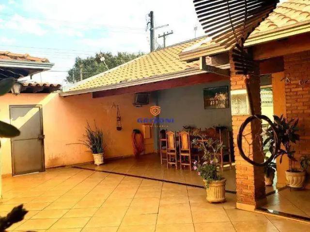Casa / Sobrado para Venda em Pederneiras/SP Jardim das Palmeiras II 3 Quartos