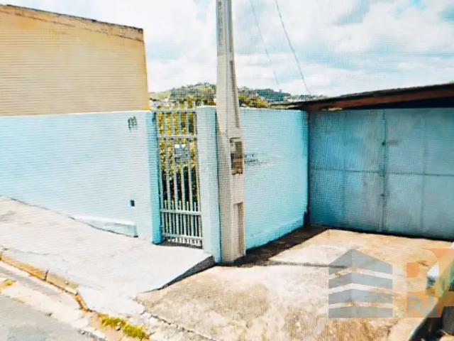 Casa / Sobrado para Venda em Pedreira/SP Centro 2 Quartos