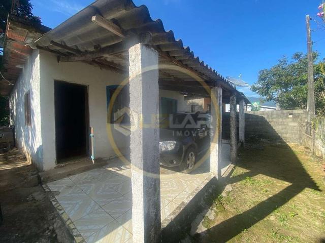 Casa / Sobrado para Venda em Pedro de Toledo/SP Centro 2 Quartos