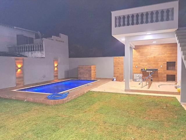 Casa / Sobrado para Venda em Pedro de Toledo/SP Centro 2 Quartos