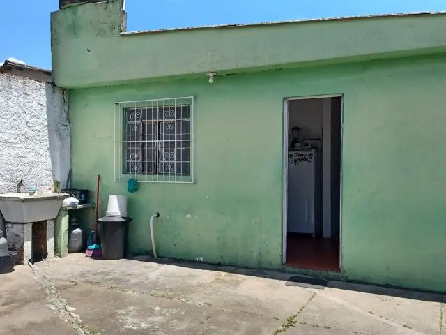 Casa / Sobrado para Venda em Pelotas/RS Cohab Tablada 2 Quartos