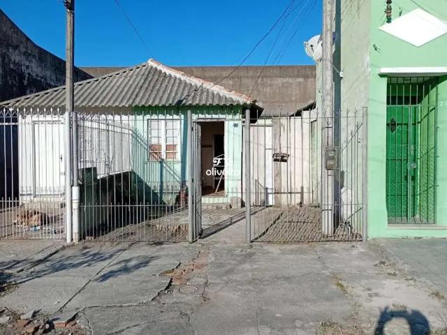 Casa / Sobrado para Venda em Pelotas/RS Centro 2 Quartos