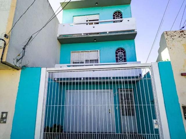 Casa / Sobrado para Venda em Pelotas/RS Centro 3 Quartos