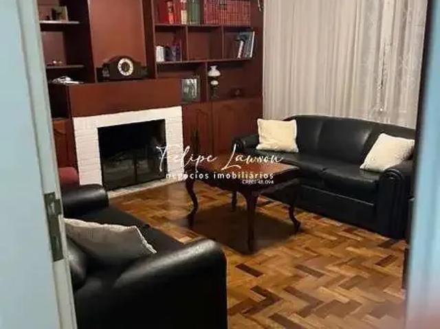 Casa / Sobrado para Venda em Pelotas/RS Centro 3 Quartos