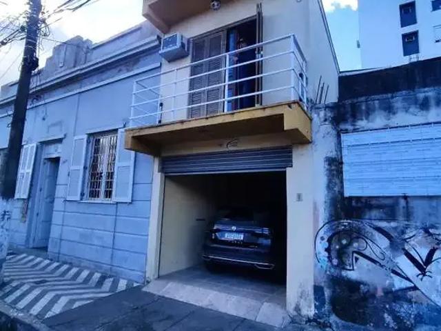 Casa / Sobrado para Venda em Pelotas/RS Centro 3 Quartos