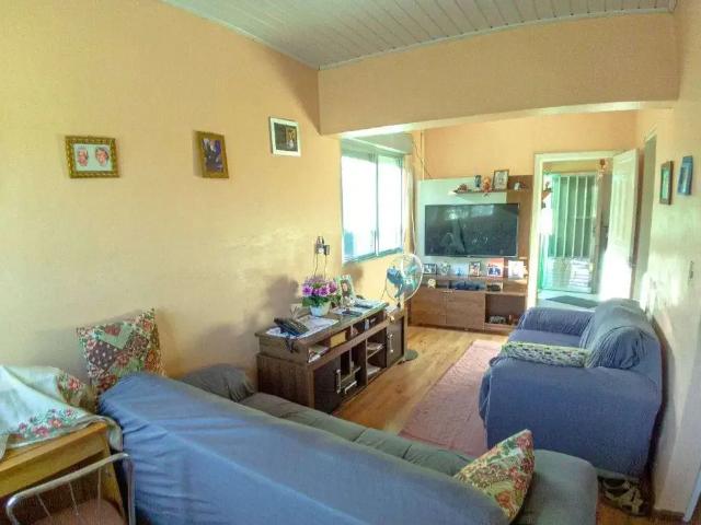 Casa / Sobrado para Venda em Pelotas/RS Areal 3 Quartos