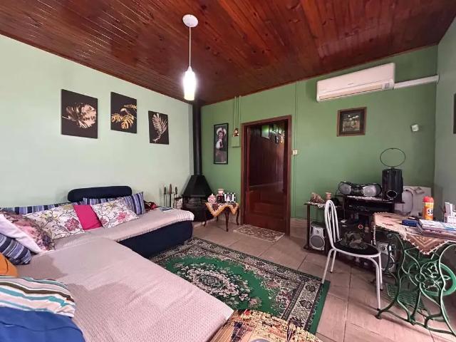 Casa / Sobrado para Venda em Pelotas/RS Areal 3 Quartos