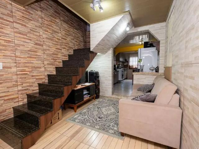 Casa / Sobrado para Venda em Pelotas/RS Areal 2 Quartos