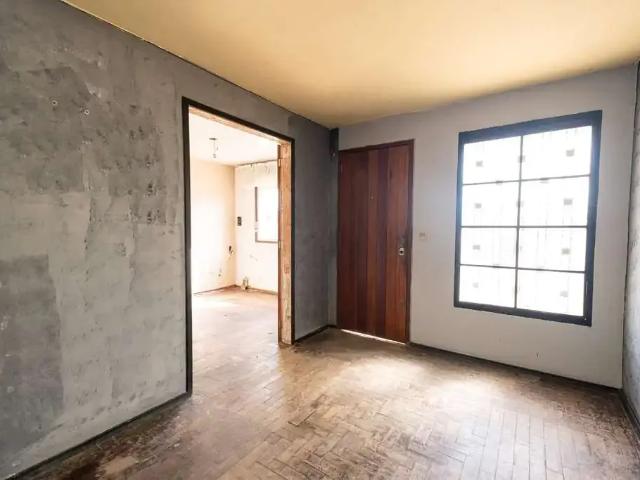 Casa / Sobrado para Venda em Pelotas/RS Fragata 4 Quartos